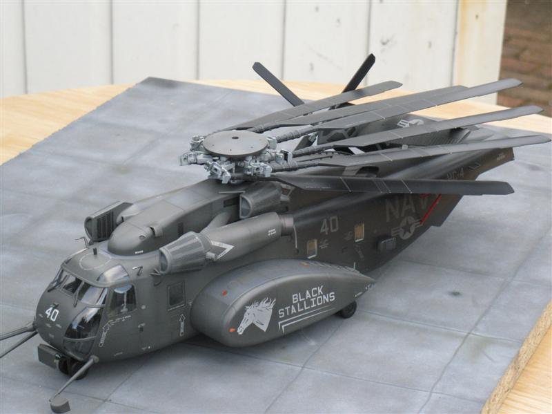 Modelbrouwers.nl modelbouw • Toon onderwerp - MH-53e, 1/48 Academy